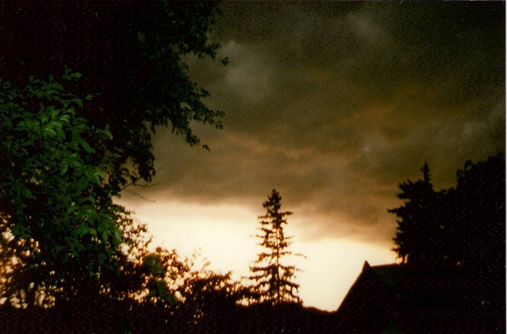 Old Clouds – Iosif Trif